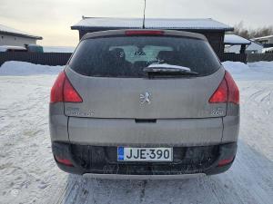 Brown Peugeot 3008 2013 in Vilnius, with an engine capacity of 1.56 L and mileage of 162 thousand km for 3999 €, photo 7 on AUTOMOTO.COM.LV