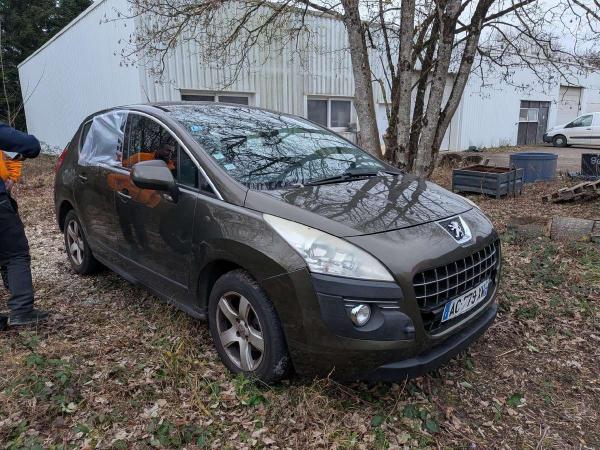 Brūns Peugeot 3008 2009 Tauragė, ar dzinēja tilpumu 1.60 L un nobraukumu 220 tūkst. km par 2100 €, foto 2 vietnē AUTOMOTO.COM.LV