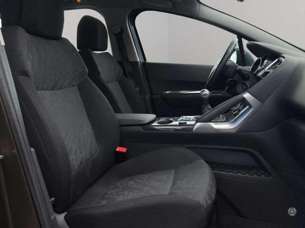Brown Peugeot 3008 2009 in Vilnius, with an engine capacity of 1.60 L and mileage of 245 thousand km for 2999 €, photo 9 on AUTOMOTO.COM.LV