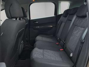 Brūns Peugeot 3008 2009 Viļņa, ar dzinēja tilpumu 1.60 L un nobraukumu 245 tūkst. km par 2999 €, foto 12 vietnē AUTOMOTO.COM.LV