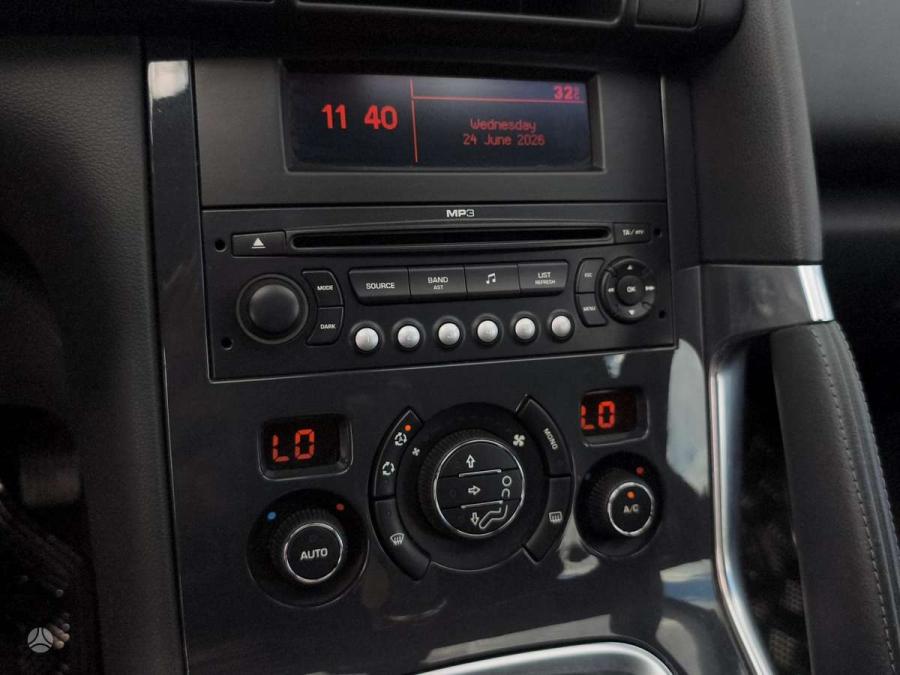 Brūns Peugeot 3008 2009 Viļņa, ar dzinēja tilpumu 1.60 L un nobraukumu 245 tūkst. km par 2999 €, foto 17 vietnē AUTOMOTO.COM.LV