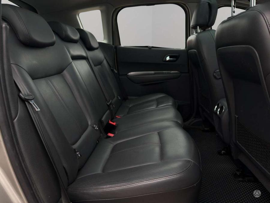 Brūns Peugeot 3008 2009 Kauņa, ar dzinēja tilpumu 1.60 L un nobraukumu 242 tūkst. km par 3999 €, foto 11 vietnē AUTOMOTO.COM.LV