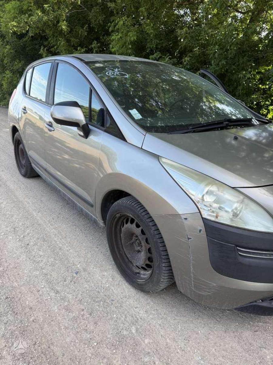 Brūns Peugeot 3008 2010 Tauragė, ar dzinēja tilpumu 1.60 L un nobraukumu 200 tūkst. km par 1500 €, foto 4 vietnē AUTOMOTO.COM.LV