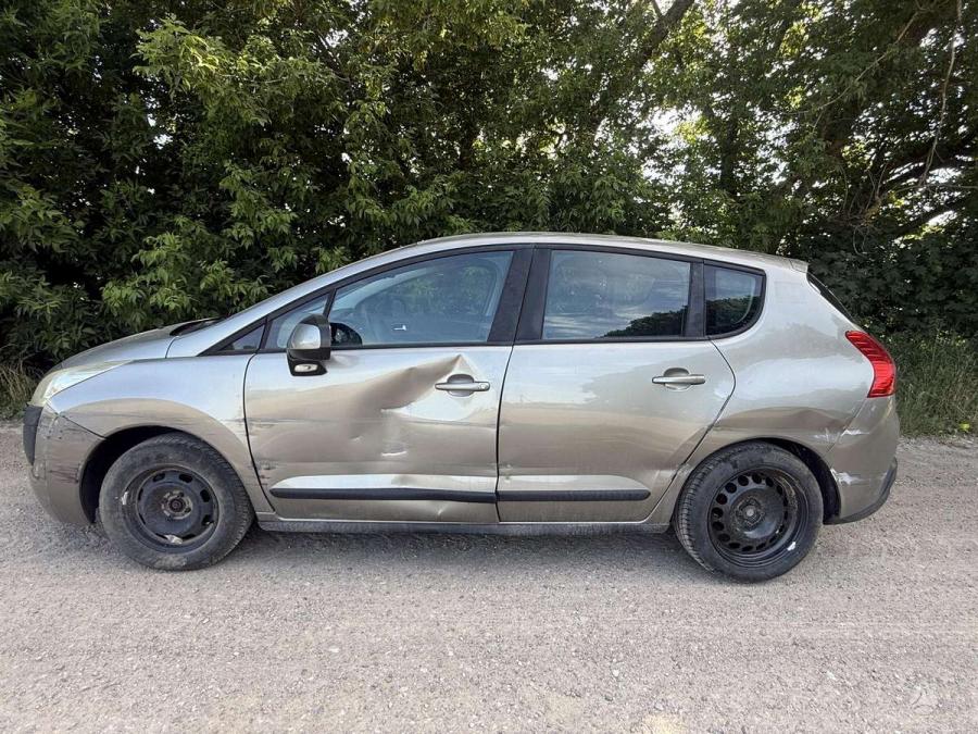 Brūns Peugeot 3008 2010 Tauragė, ar dzinēja tilpumu 1.60 L un nobraukumu 200 tūkst. km par 1500 €, foto 8 vietnē AUTOMOTO.COM.LV