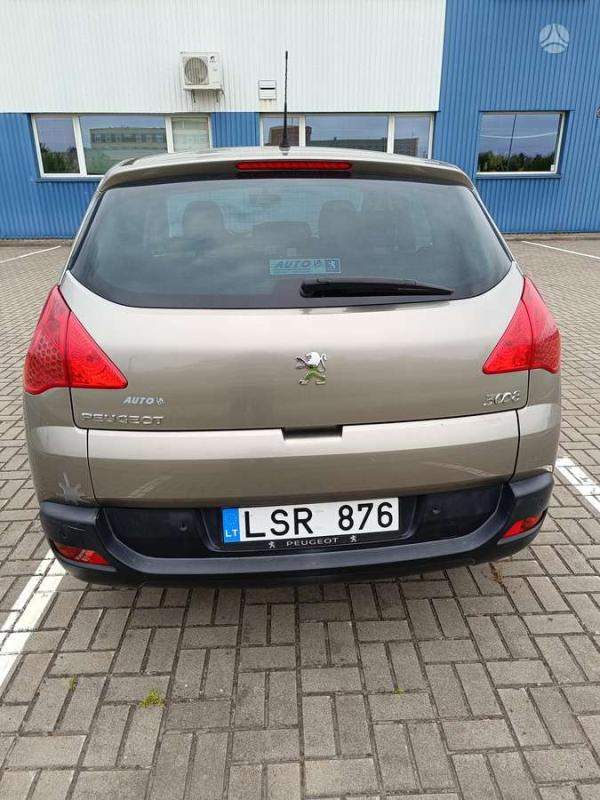 Brown Peugeot 3008 2010 in Panevezys, with an engine capacity of 2.00 L and mileage of 325 thousand km for 3100 €, photo 2 on AUTOMOTO.COM.LV