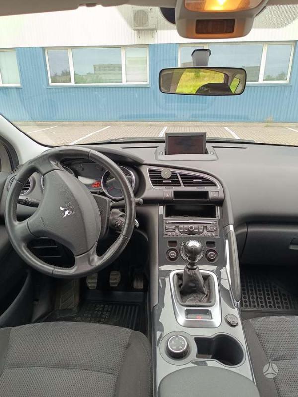 Brown Peugeot 3008 2010 in Panevezys, with an engine capacity of 2.00 L and mileage of 325 thousand km for 3100 €, photo 4 on AUTOMOTO.COM.LV