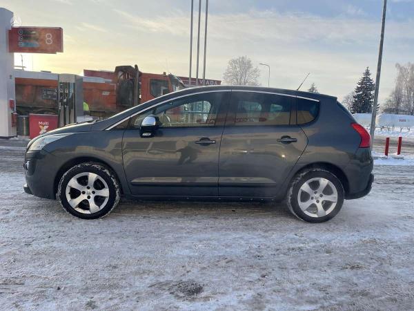 Brown Peugeot 3008 2012 in Taurage, with an engine capacity of 1.60 L and mileage of 217 thousand km for 2900 €, photo 2 on AUTOMOTO.COM.LV