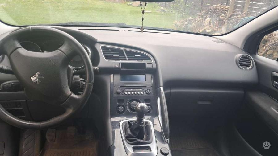 Brown Peugeot 3008 2012 in Mazeikiai, with an engine capacity of 1.60 L and mileage of 283 thousand km for 2700 €, photo 4 on AUTOMOTO.COM.LV