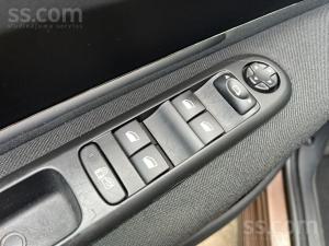 Brown Peugeot 3008 2013 in Riga, with an engine capacity of 1.60 L and mileage of 0 thousand km for 5790 €, photo 19 on AUTOMOTO.COM.LV