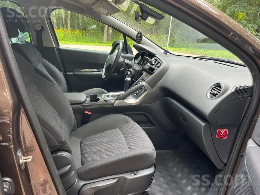 Brown Peugeot 3008 2013 in Riga, with an engine capacity of 1.60 L and mileage of 0 thousand km for 5790 €, photo 23 on AUTOMOTO.COM.LV