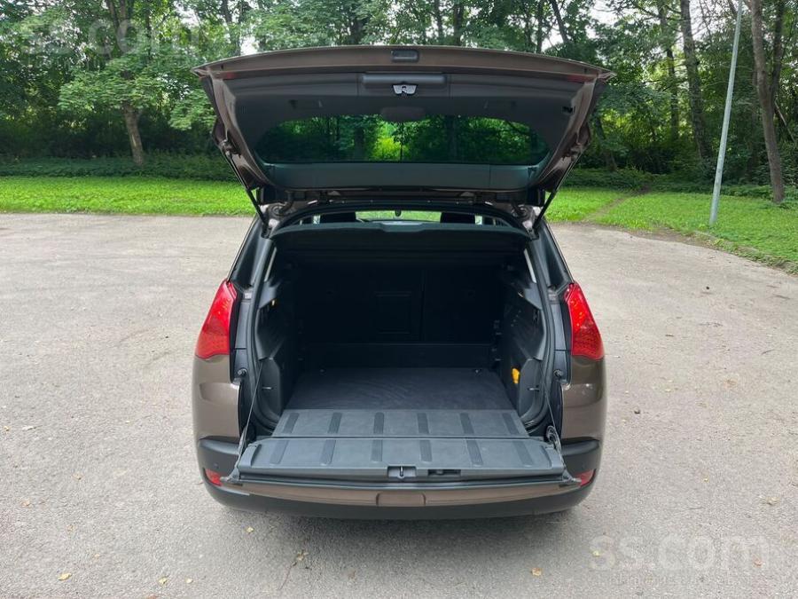 Brown Peugeot 3008 2013 in Riga, with an engine capacity of 1.60 L and mileage of 0 thousand km for 5790 €, photo 25 on AUTOMOTO.COM.LV