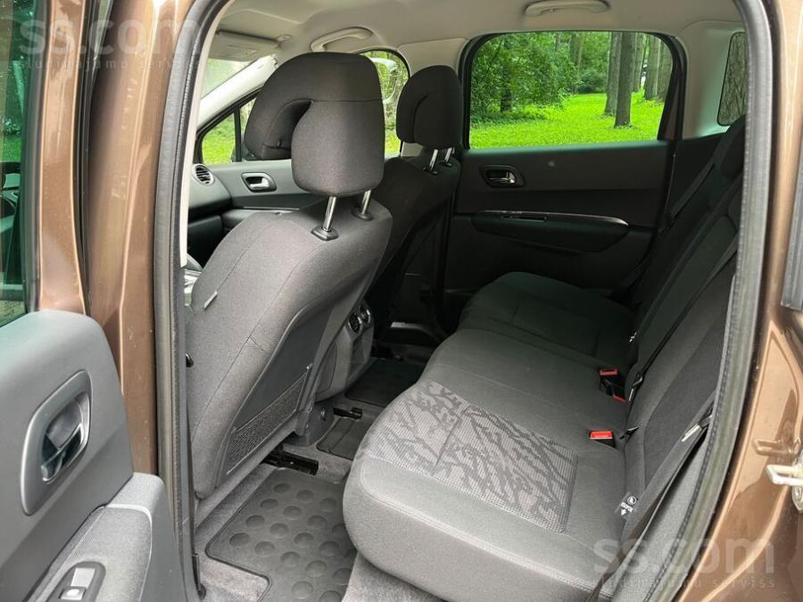 Brown Peugeot 3008 2013 in Riga, with an engine capacity of 1.60 L and mileage of 0 thousand km for 5790 €, photo 26 on AUTOMOTO.COM.LV