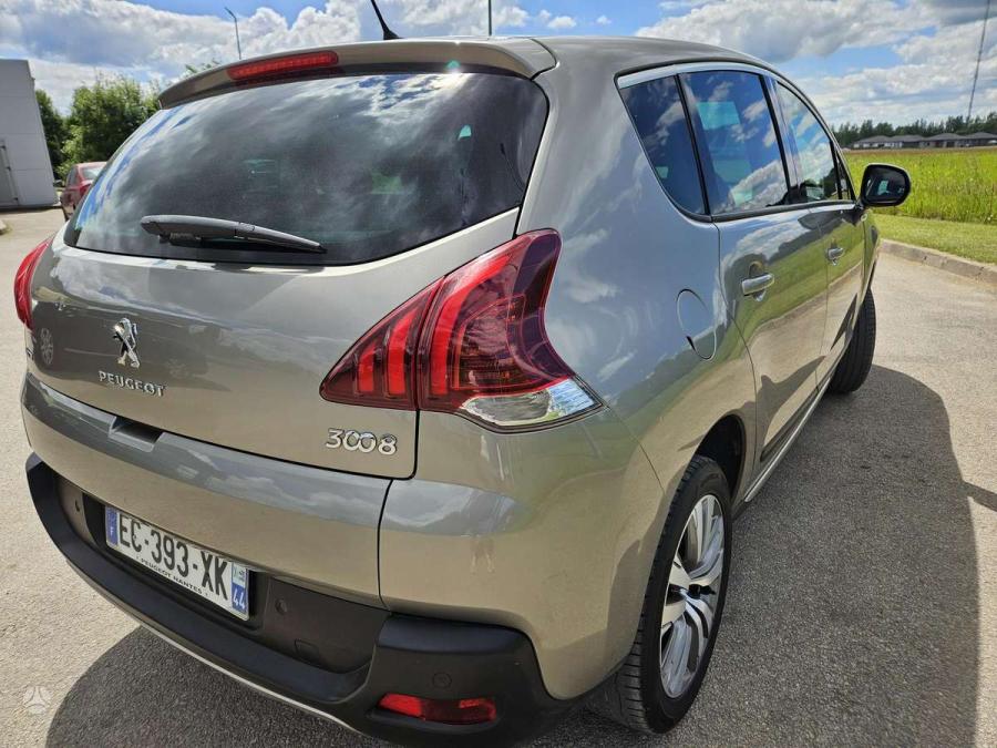 Brūns Peugeot 3008 2016 Tauragė, ar dzinēja tilpumu 1.20 L un nobraukumu 110 tūkst. km par 5900 €, foto 4 vietnē AUTOMOTO.COM.LV