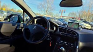 Brūns Peugeot 3008 2016 Rīga, ar dzinēja tilpumu 1.20 L un nobraukumu 133 tūkst. km par 7590 €, foto 19 vietnē AUTOMOTO.COM.LV