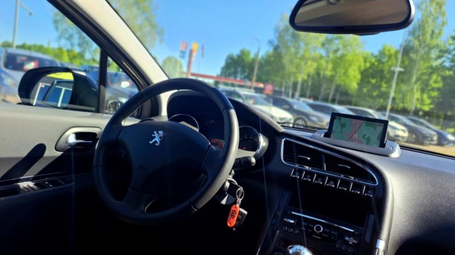 Brūns Peugeot 3008 2016 Rīga, ar dzinēja tilpumu 1.20 L un nobraukumu 133 tūkst. km par 7590 €, foto 24 vietnē AUTOMOTO.COM.LV