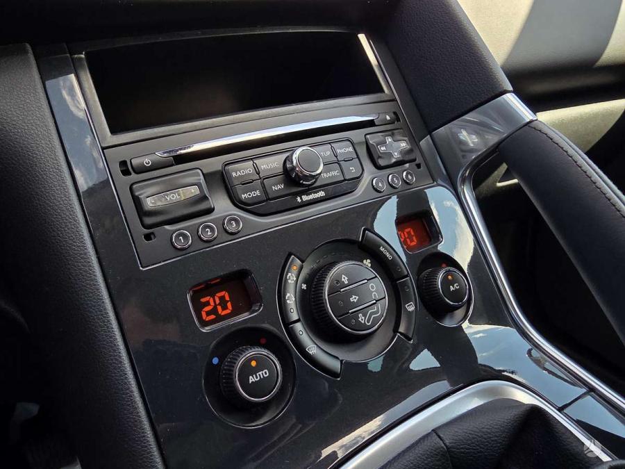 Коричневый Пежо 3008 2016 в Таураге, объемом двигателя 1.20 л и пробегом 160 тыс. км за 4200 €, фото 21 на AUTOMOTO.COM.LV