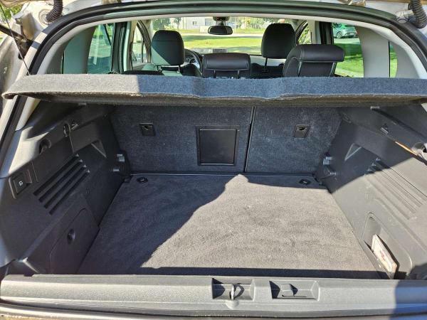 Brown Peugeot 3008 2016 in Taurage, with an engine capacity of 1.20 L and mileage of 110 thousand km for 5300 €, photo 11 on AUTOMOTO.COM.LV
