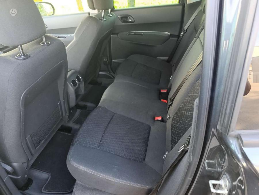 Brūns Peugeot 3008 2016 Panevēža, ar dzinēja tilpumu 1.60 L un nobraukumu 223 tūkst. km par 5700 €, foto 13 vietnē AUTOMOTO.COM.LV