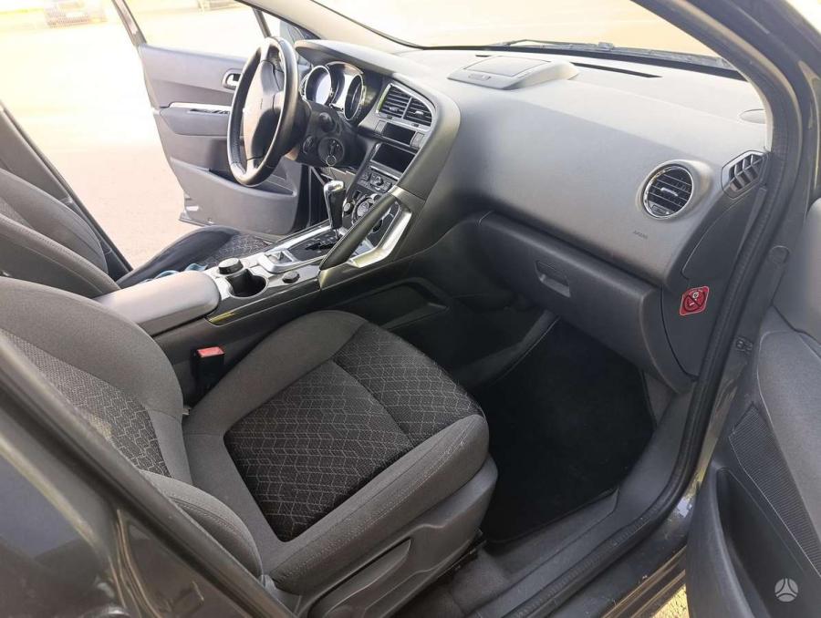 Brūns Peugeot 3008 2016 Panevēža, ar dzinēja tilpumu 1.60 L un nobraukumu 223 tūkst. km par 5700 €, foto 17 vietnē AUTOMOTO.COM.LV