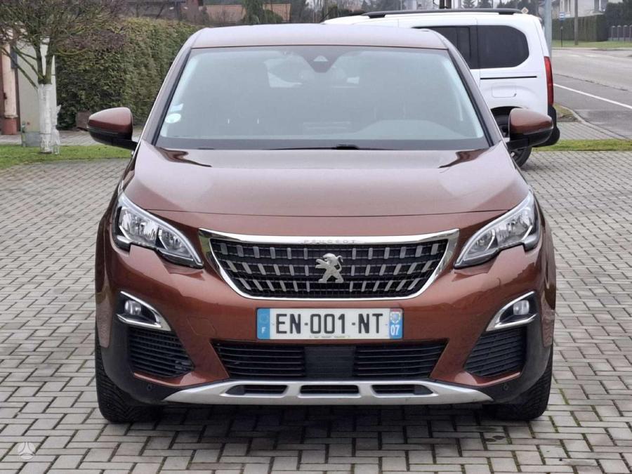 Brown Peugeot 3008 2017 in Taurage, with an engine capacity of 1.60 L and mileage of 228 thousand km for 10900 €, photo 7 on AUTOMOTO.COM.LV