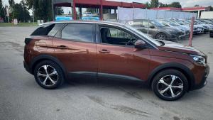 Brown Peugeot 3008 2020 in Taurage, with an engine capacity of 1.50 L and mileage of 178 thousand km for 10400 €, photo 4 on AUTOMOTO.COM.LV