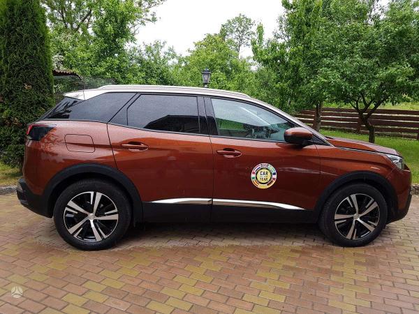 Brown Peugeot 3008 2016 in Klaipeda, with an engine capacity of 1.56 L and mileage of 169 thousand km for 13000 €, photo 2 on AUTOMOTO.COM.LV