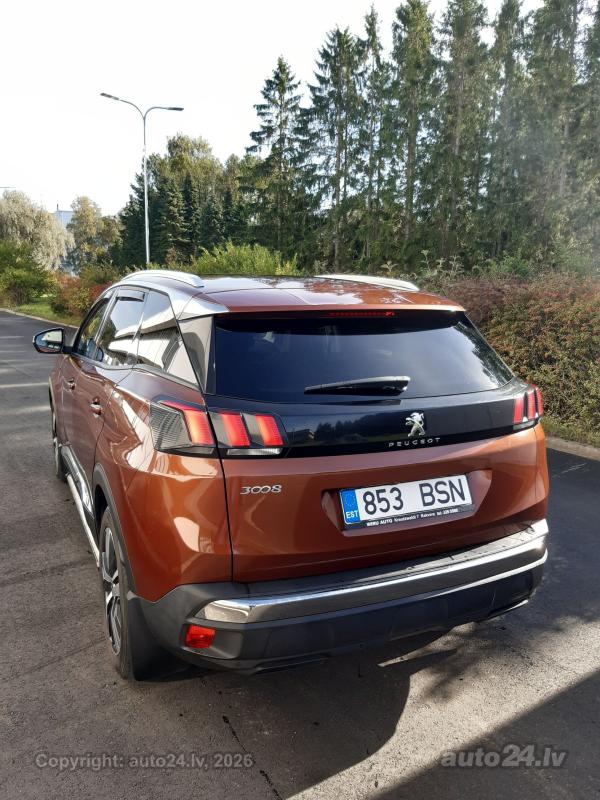 Brūns Peugeot 3008 2017 Tallina, ar dzinēja tilpumu 1.60 L un nobraukumu 181 tūkst. km par 13200 €, foto 4 vietnē AUTOMOTO.COM.LV