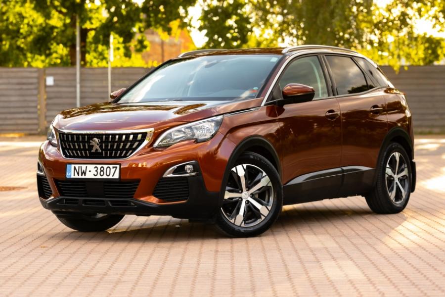 Brown Peugeot 3008 2017 in Riga, with an engine capacity of 1.20 L and mileage of 201 thousand km for 13490 €, photo 4 on AUTOMOTO.COM.LV