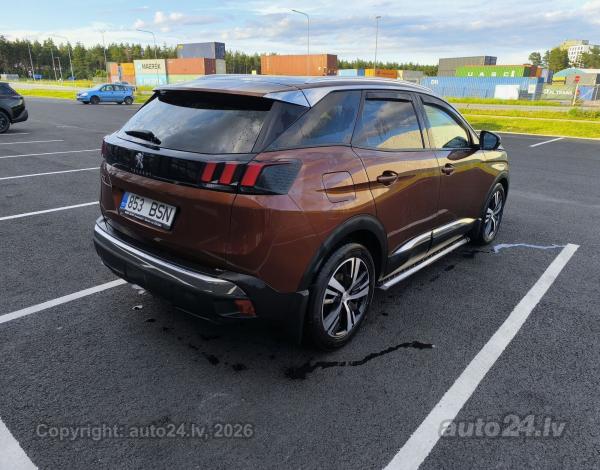 Brown Peugeot 3008 2017 in Tallinn, with an engine capacity of 1.60 L and mileage of 185 thousand km for 12590 €, photo 8 on AUTOMOTO.COM.LV