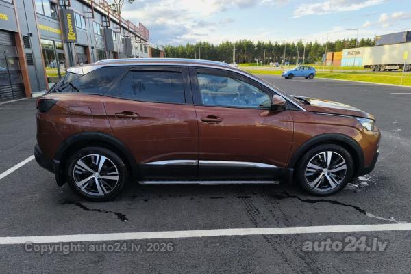 Brown Peugeot 3008 2017 in Tallinn, with an engine capacity of 1.60 L and mileage of 185 thousand km for 12590 €, photo 9 on AUTOMOTO.COM.LV