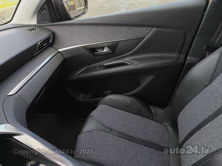 Brūns Peugeot 3008 2017 Tallina, ar dzinēja tilpumu 1.60 L un nobraukumu 185 tūkst. km par 12590 €, foto 25 vietnē AUTOMOTO.COM.LV