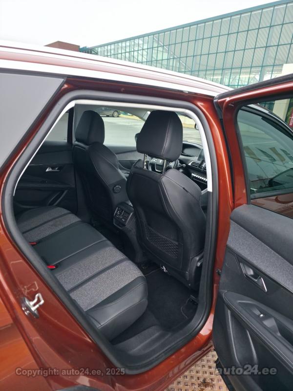 Brūns Peugeot 3008 2019 Tallina, ar dzinēja tilpumu 1.60 L un nobraukumu 77 tūkst. km par 19900 €, foto 11 vietnē AUTOMOTO.COM.LV
