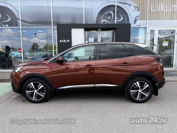 Brūns Peugeot 3008 2019 Tallina, ar dzinēja tilpumu 1.20 L un nobraukumu 93 tūkst. km par 14900 €, foto 2 vietnē AUTOMOTO.COM.LV