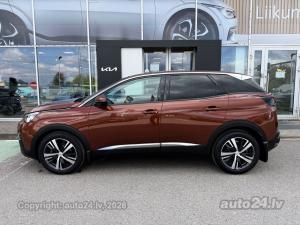 Brūns Peugeot 3008 2019 Tallina, ar dzinēja tilpumu 1.20 L un nobraukumu 93 tūkst. km par 14900 €, foto 3 vietnē AUTOMOTO.COM.LV