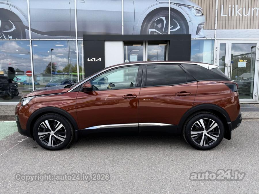 Brūns Peugeot 3008 2019 Tallina, ar dzinēja tilpumu 1.20 L un nobraukumu 93 tūkst. km par 14900 €, foto 3 vietnē AUTOMOTO.COM.LV