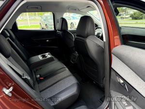 Brūns Peugeot 3008 2019 Tallina, ar dzinēja tilpumu 1.20 L un nobraukumu 93 tūkst. km par 14900 €, foto 6 vietnē AUTOMOTO.COM.LV