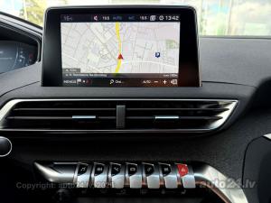 Brūns Peugeot 3008 2019 Tallina, ar dzinēja tilpumu 1.20 L un nobraukumu 93 tūkst. km par 14900 €, foto 9 vietnē AUTOMOTO.COM.LV