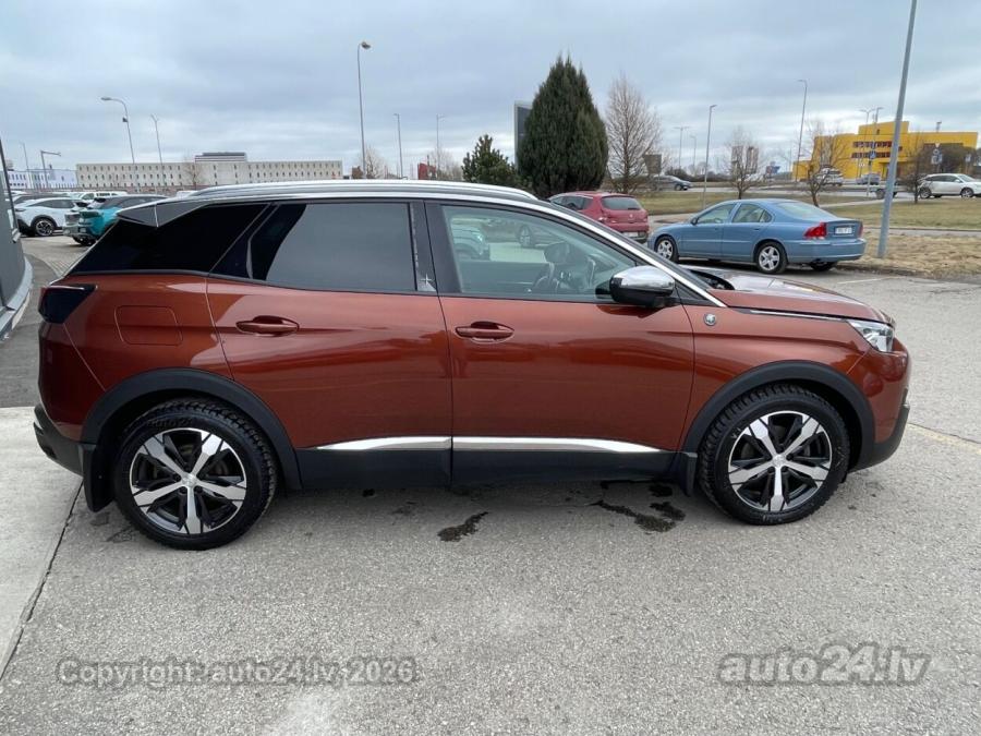 Brown Peugeot 3008 2020 in Tartu, with an engine capacity of 1.50 L and mileage of 157 thousand km for 15900 €, photo 5 on AUTOMOTO.COM.LV