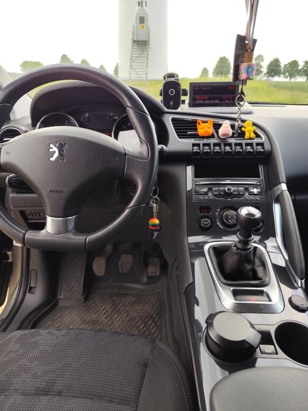 Peugeot 3008 2010 in Jonava, with an engine capacity of 1.60 L and mileage of 242 thousand km for 3600 €, photo 9 on AUTOMOTO.COM.LV