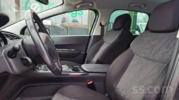 Peugeot 3008 2011 in Riga, with an engine capacity of 2.00 L and mileage of 186 thousand km for 4500 €, photo 10 on AUTOMOTO.COM.LV