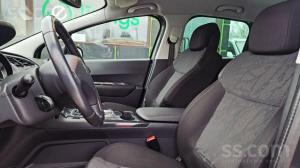 Peugeot 3008 2011 in Riga, with an engine capacity of 2.00 L and mileage of 186 thousand km for 4500 €, photo 11 on AUTOMOTO.COM.LV
