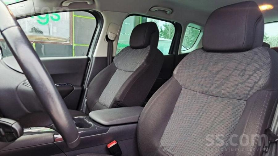 Peugeot 3008 2011 in Riga, with an engine capacity of 2.00 L and mileage of 186 thousand km for 4500 €, photo 15 on AUTOMOTO.COM.LV