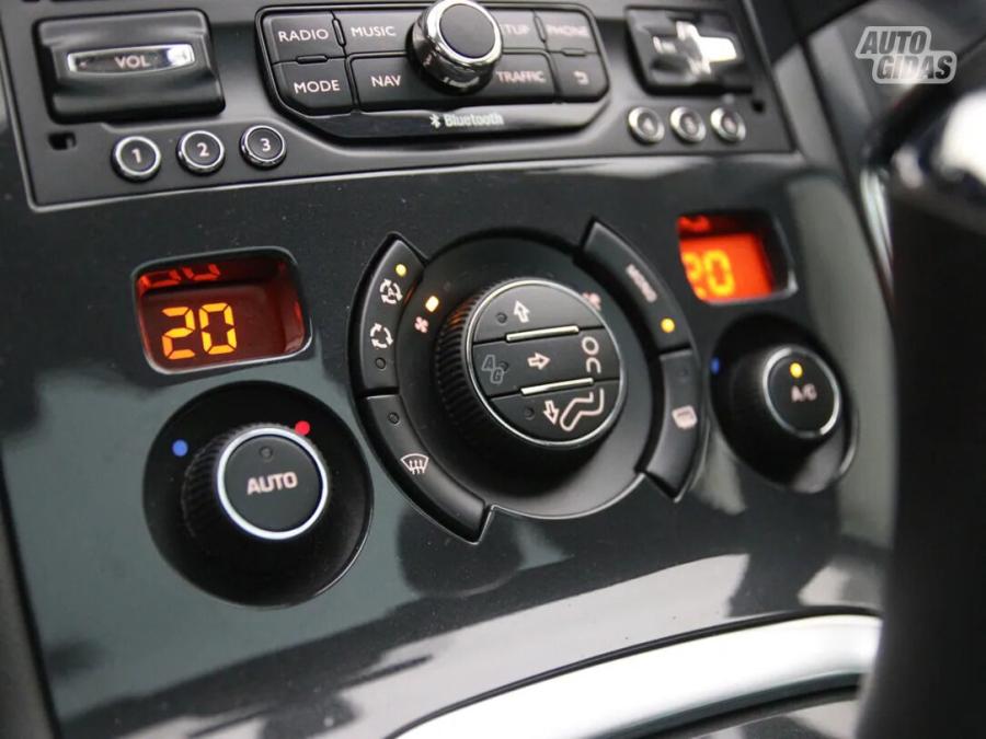 Peugeot 3008 2014 in Vilnius, with an engine capacity of 1.60 L and mileage of 185 thousand km for 6799 €, photo 21 on AUTOMOTO.COM.LV