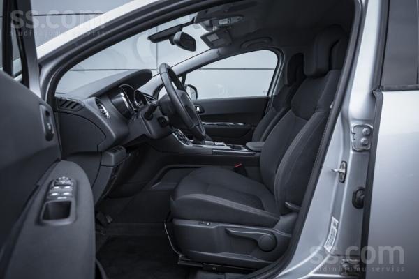 Peugeot 3008 2014 in Riga, with an engine capacity of 1.60 L and mileage of 171 thousand km for 4990 €, photo 7 on AUTOMOTO.COM.LV