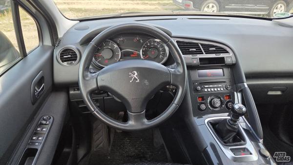 Peugeot 3008 2015 Tauragė vietnē Peugeot 3008 2015 Tauragė, ar dzinēja tilpumu 1.20 L un nobraukumu 98 tūkst. km par 3900 €, foto 7 vietnē AUTOMOTO.COM.LV