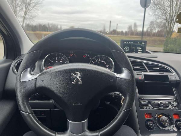 Peugeot 3008 2016 in Kaunas, with an engine capacity of 1.20 L and mileage of 125 thousand km for 5990 €, photo 10 on AUTOMOTO.COM.LV