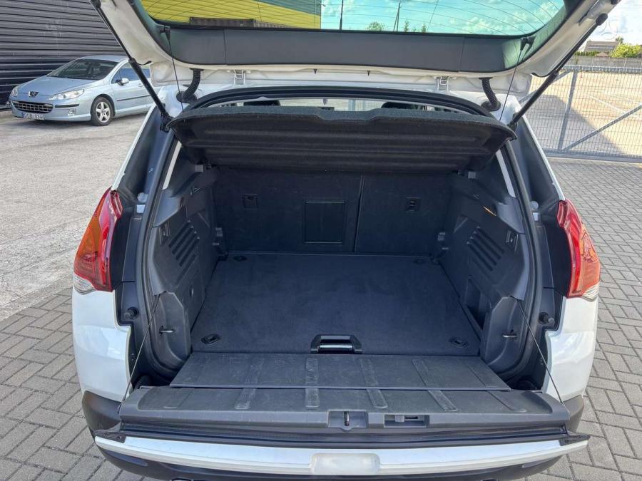 Peugeot 3008 2016 Tauragė, ar dzinēja tilpumu 1.20 L un nobraukumu 131 tūkst. km par 5000 €, foto 20 vietnē AUTOMOTO.COM.LV