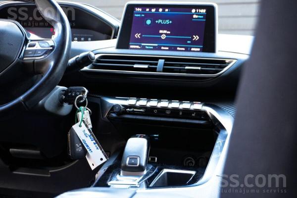 Peugeot 3008 2017 in Riga, with an engine capacity of 1.60 L and mileage of 280 thousand km for 12390 €, photo 6 on AUTOMOTO.COM.LV