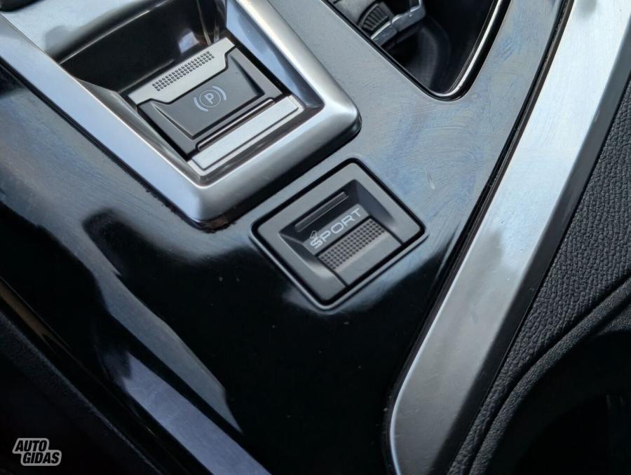 Peugeot 3008 2017 Šauļi, ar dzinēja tilpumu 1.20 L un nobraukumu 117 tūkst. km par 13500 €, foto 26 vietnē AUTOMOTO.COM.LV