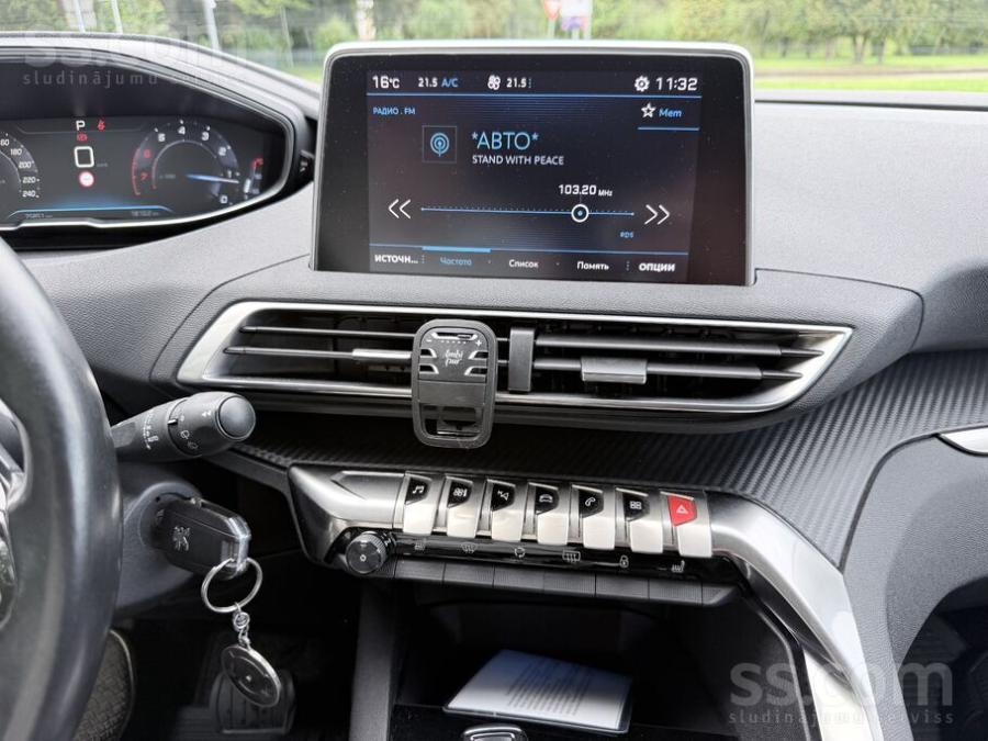 Peugeot 3008 2017 in Riga, with an engine capacity of 1.20 L and mileage of 76 thousand km for 12250 €, photo 13 on AUTOMOTO.COM.LV